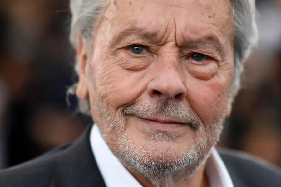 Preminuo slavni francuski glumac Alain Delon